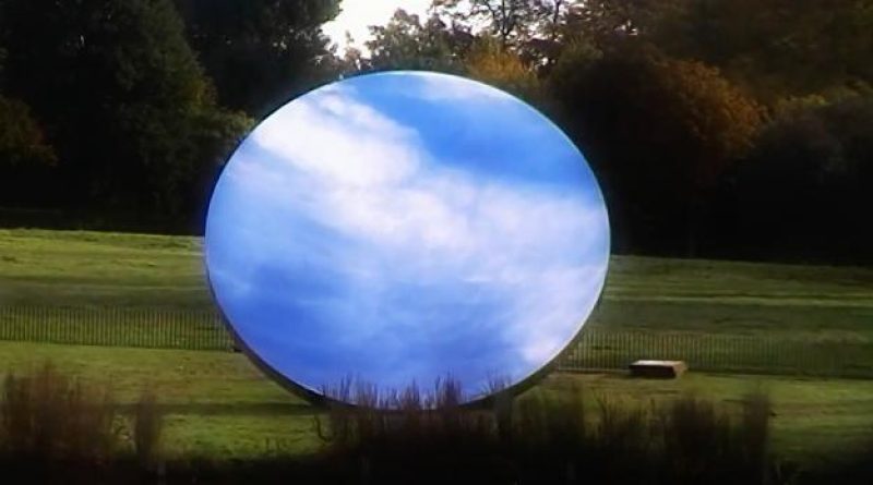 Anish Kapoor: Sky Mirror